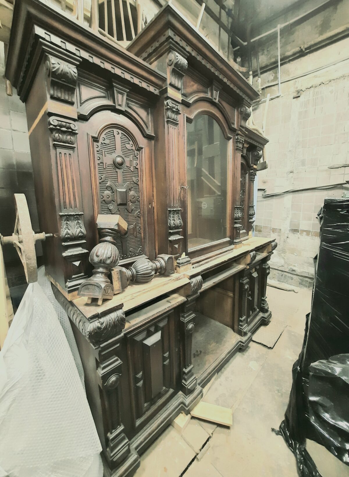 Restauracija nameštaja – Duborez Art